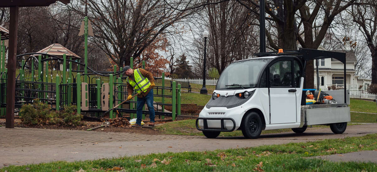 Battery Utility Vehicle | EV Truck | Flatbed Utility Vehicle